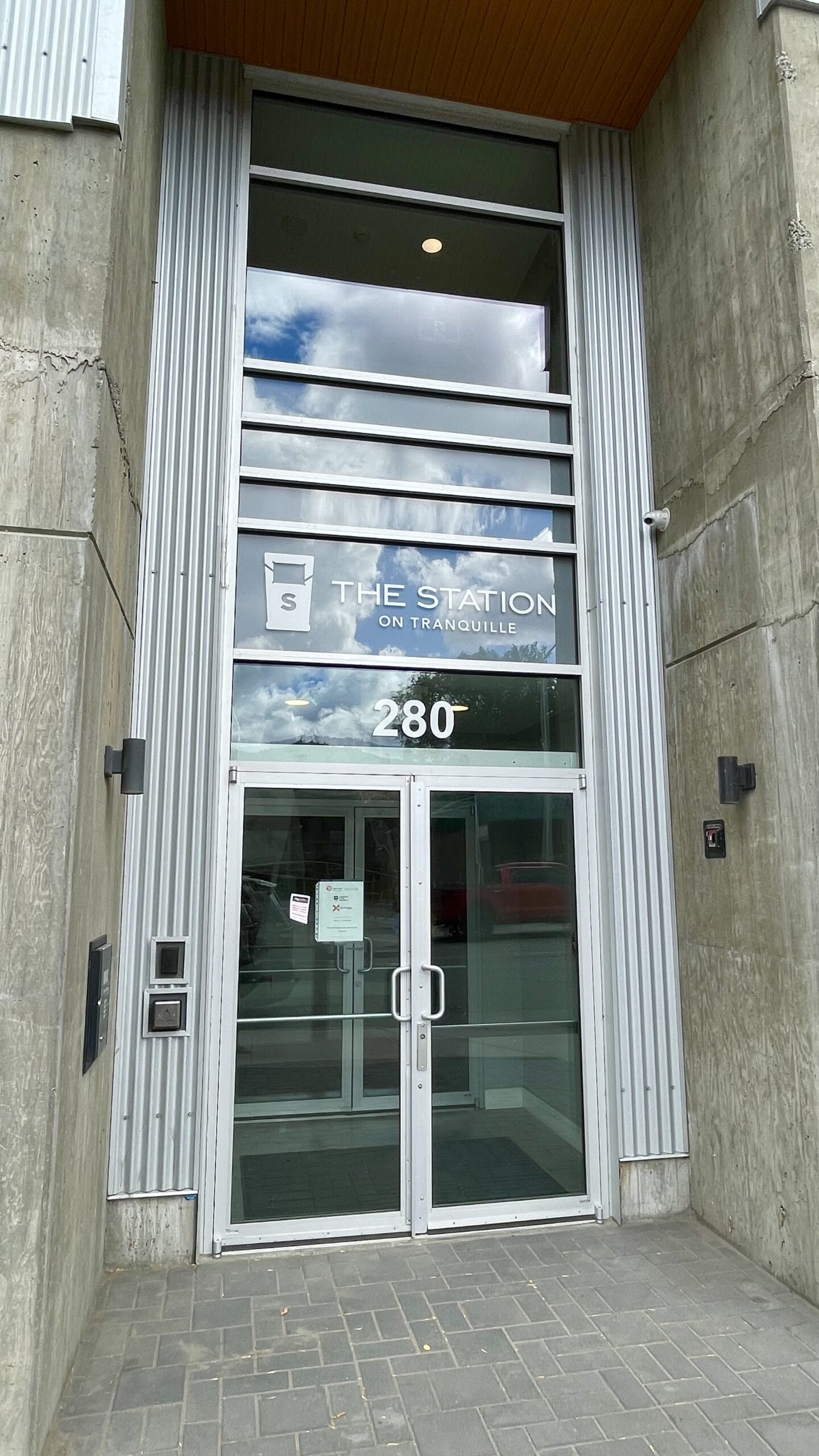 Studio Microsuite above Brighteye Brewing - TRU Student Housing